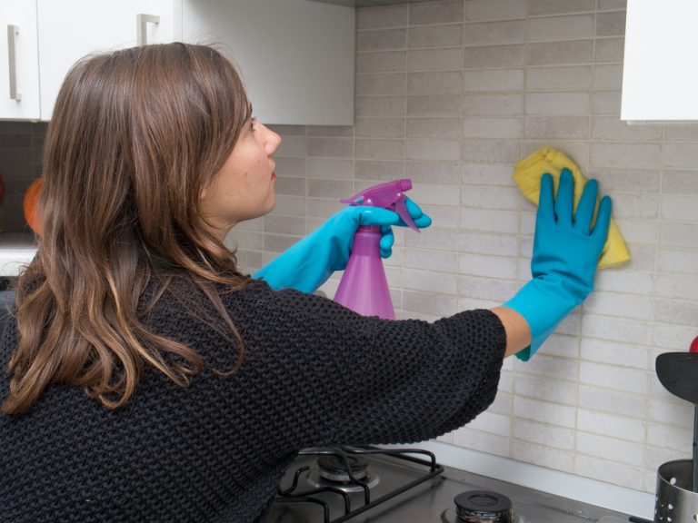 10 Tips To Keep Your Kitchen Grease Free - The Carnivore Renegade